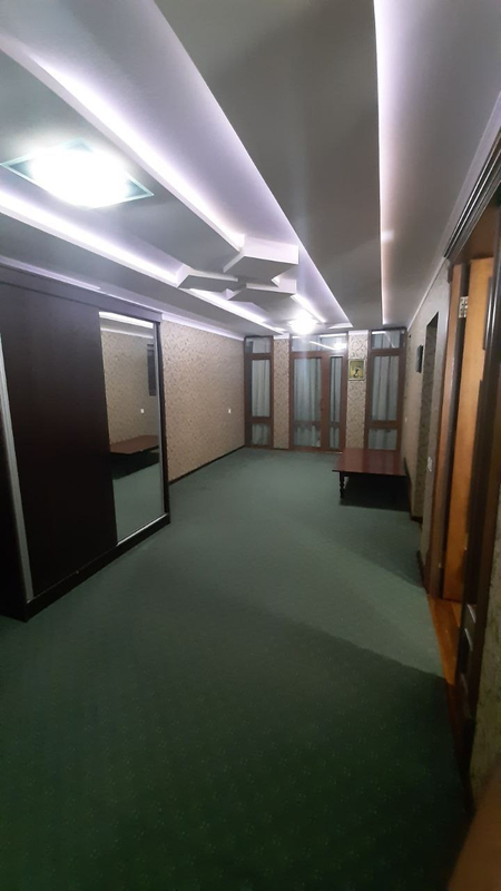 Аринда Квартера Кизларга БезМаклер (55)