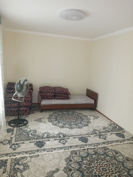 Oqtosh tarafda oilaviy dacha