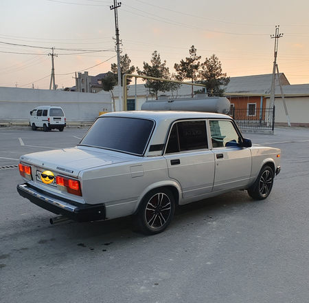 Vaz legenda 2107