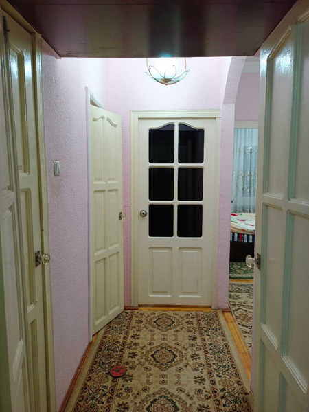 Срочно продам 3х комнатная квартира на Чиланзарском районе (НБ159217)