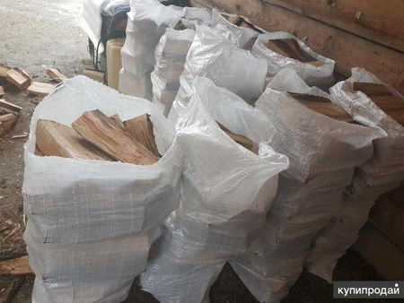 Дрова колотые упакованные