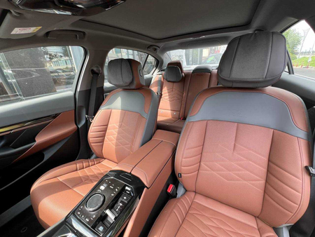 BMW i5 eDrive 35L 2024 (в наличии) можно в кредит!