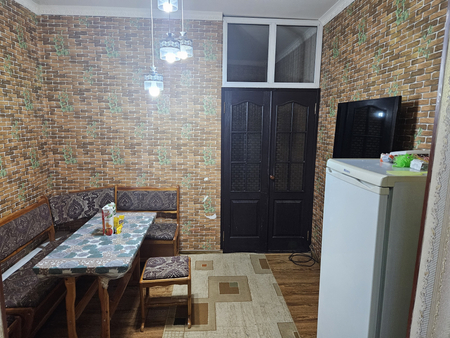Uy arenda beriladi faqat zaksli oilaga