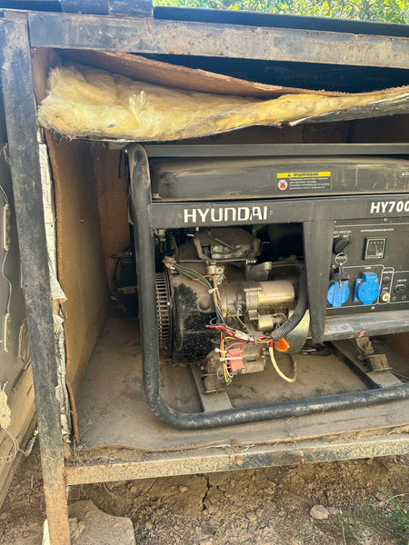 HYUNDAI HY7000LE , движок генератор