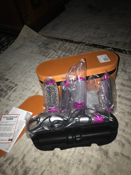 Фен расчёска типо Dyson