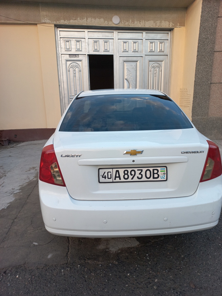 Ласетти 1.8 2009