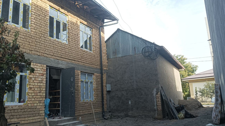 Srochna uchaska Hovli sotiladi 3.5 sotix