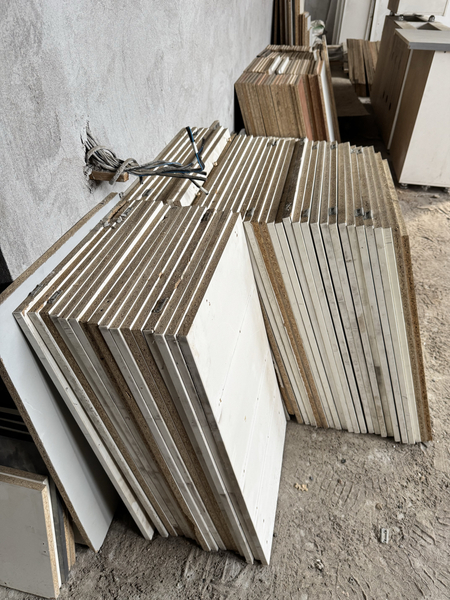 Laminand Despellar