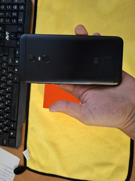 Redmi 5 Plus Srochno sotiladi. Holati ideal arzon narxda.