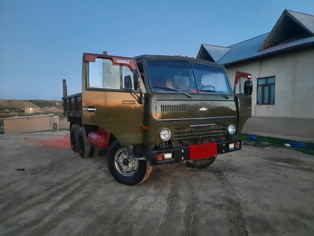 Kamaz selxoz  sotiladi