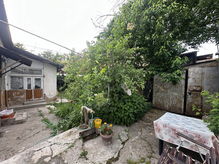 Продается участок 5,4 сотки Новомосковское Аккурган мах.