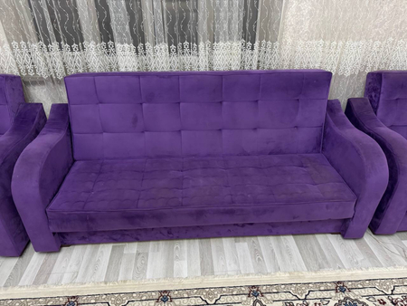 Mebel Divan fialetviy ideal