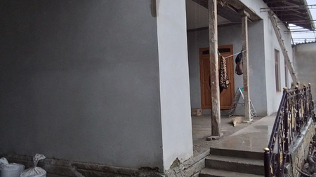 Shinam hovli srochno sotiladi