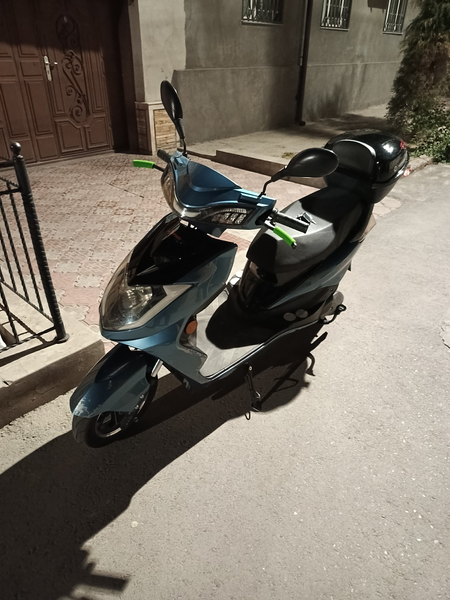 Продаётся Скутер jeyran