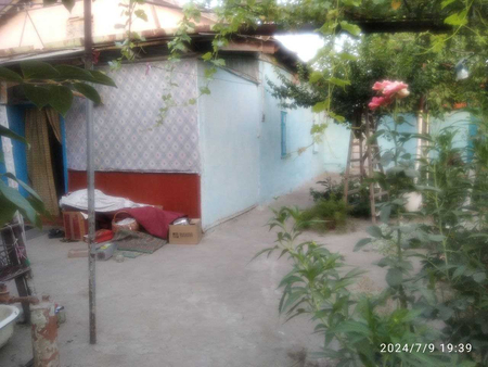 Двор 6 соток, хозпристройки, огород, фруктовые деревья