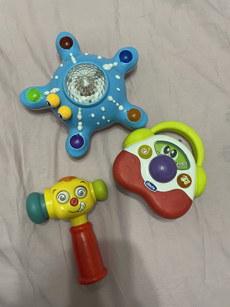 Мягкая музыкальная книга Fisher price за все