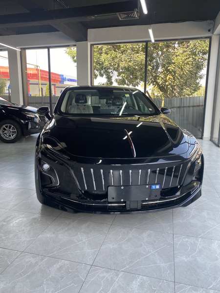 Hongqi EQM 5 ev 2025 kuzov Mashinani 1 kunda xarid qiling