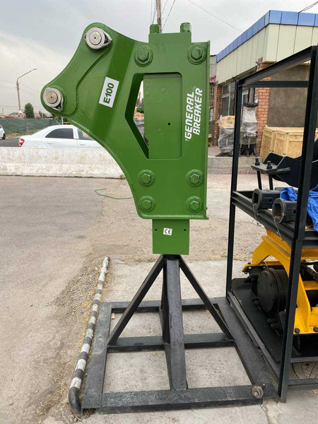 Gidromolot GENERAL  E100