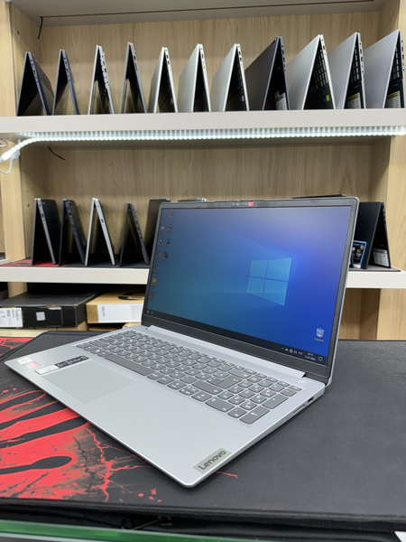 Supper Narx Lenovo AMD Athlon Silver 7120U/8GB/256GB/15,6”
