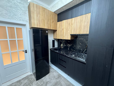 Продам 2 ком юнусабад 8 Шохсарой