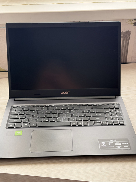 Noutbuk-Ноутбу, Acer aspire3 , i5 1035G1 8gb