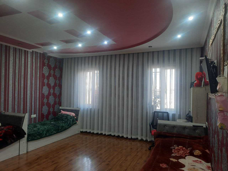 (К128962) Продается 4-х комнатная квартира в Алмазарском районе.