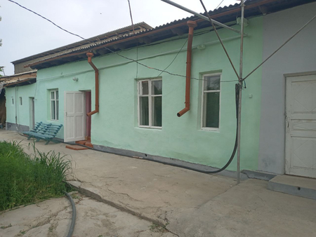 Сдам комнату в частным доме на длительный срок