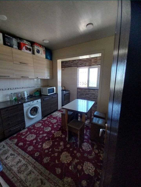 ПРОДАЖА! Себзар  2/9/9,  обший коридор\\nОбщая площадь 58 м2.