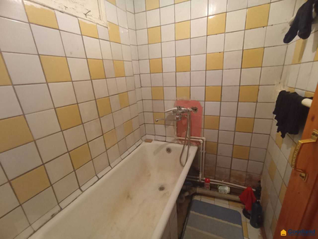 Продается 3 ком квартира  16-квартал  Юнусабадский район (J 2075)
