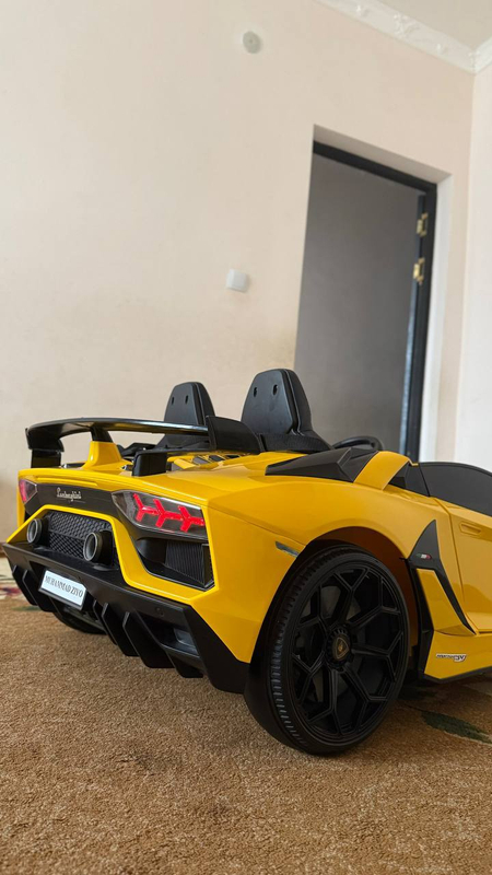 Lamborjini aventador