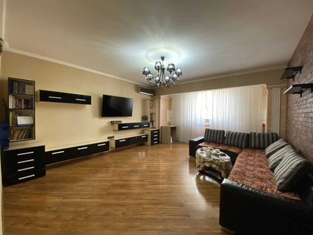 Срочно продается квартира 3/2/9 на Яккасарайском районе ул:Нукус J2798