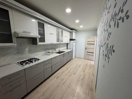 №3116. Сдам 3х-комнатную квартиру Дуплекс.
