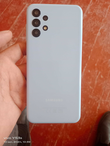 Samsung A13 kafolati bilan
