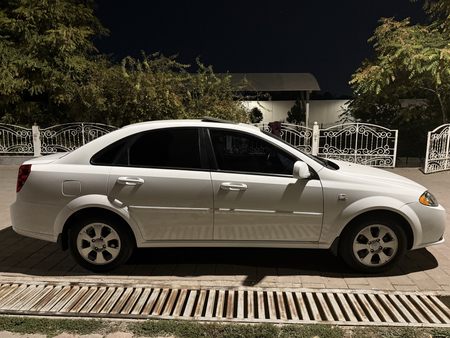 Gentra 3 2023 chevrolet bez luk