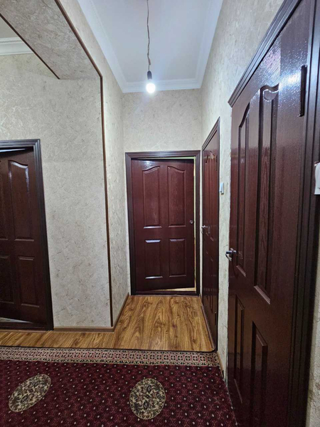 2 xonali 64m² 1-qavat sotiladi.