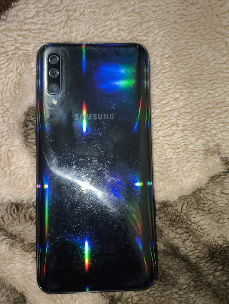 Samsung A50 sotiladi