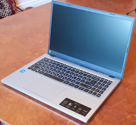 Core i3-N305 13th GEN (13-avlod) 256GB NVME SSD, 8GB DDR5 !
