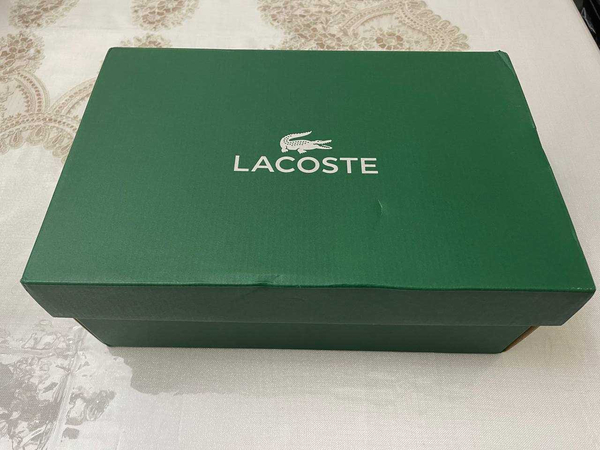 Продаются кроссовки Lacoste оригинал из америки