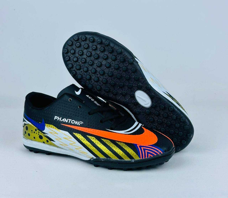 Sarakanojka Nike Phantom / Сороконожкa Nike Phantom