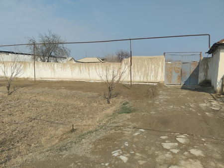 Uy sotiladi Karmana Durman