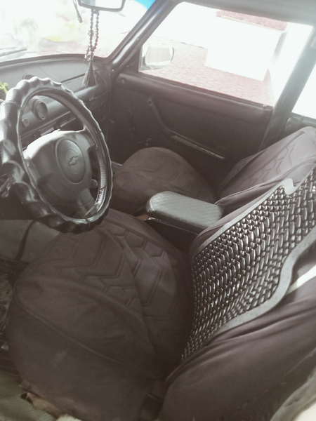 Vaz 2106 sotiladi