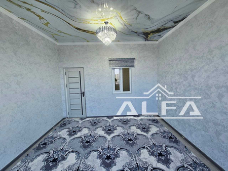 3 xonali 105m² 5-qavat sotiladi.
