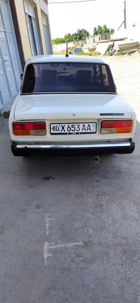 Жигули 2107 сотилади