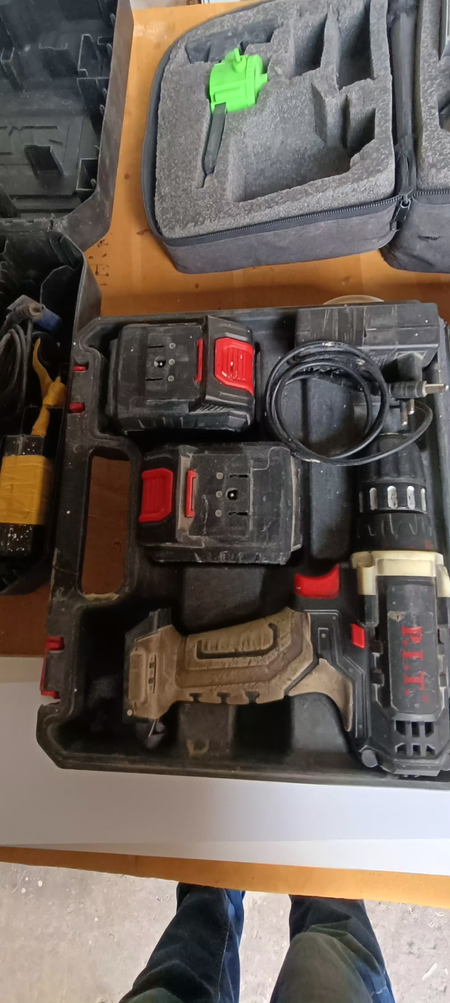 Шруповёрт 2 шт P.I.T 24v MAX и 18v лазерный уровень 4d 16 линия