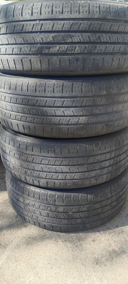 225 60 r17 Kumho ta11