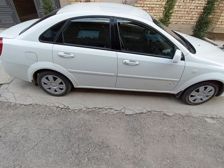 Gentra sotiladi. 2019