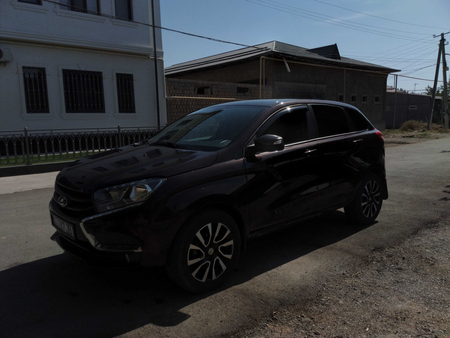 Lada Xray продам