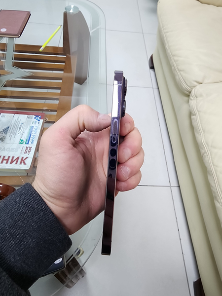 Iphone 14 pro max 256 gb.