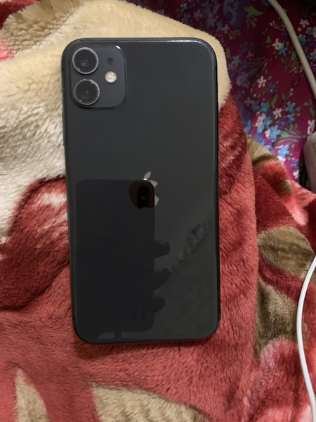 iphone 11 64 gb rangi qora holati idial