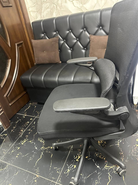 Salon jihozlari sotiladi